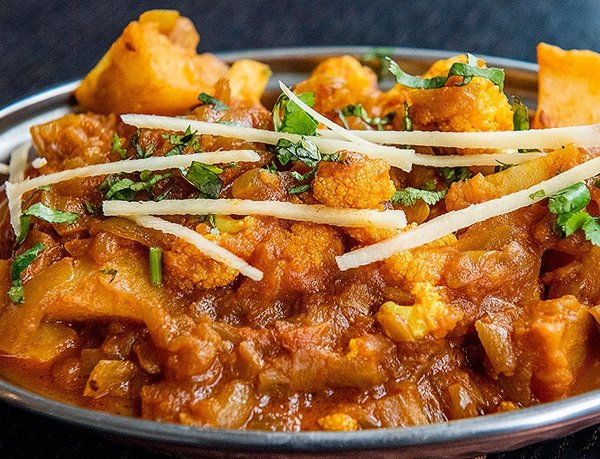 Dawat india Restuarant in Hamilton canada